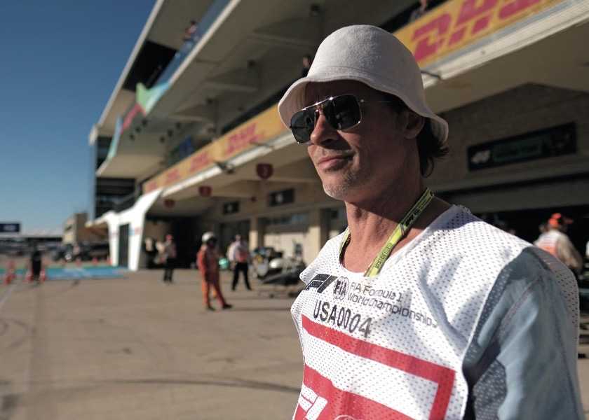 ブラッド・ピットの最新ファッションを解剖！vol.13“ブラピ”の新トレードマーク!? | Celebrity | Safari Online